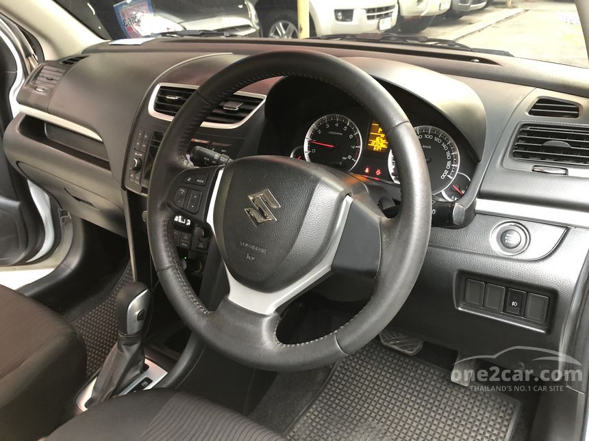 Suzuki Swift 2013 GLX 1.2 in กรุงเทพและปริมณฑล Automatic Hatchback สี ...
