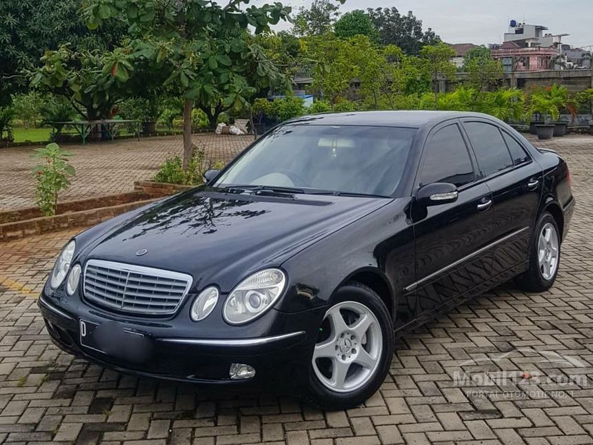 Jual Mobil Mercedes-Benz E200K 2003 1.8 di DKI Jakarta Automatic Sedan ...