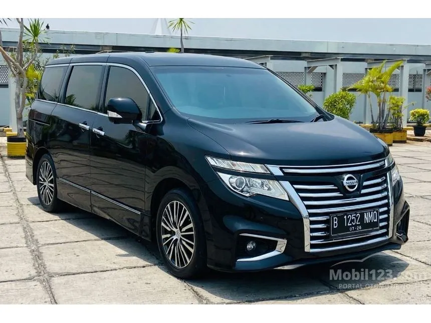 Jual Mobil Nissan Elgrand 2014 Highway Star 2.5 di DKI Jakarta Automatic MPV Hitam Rp 360.000. ...