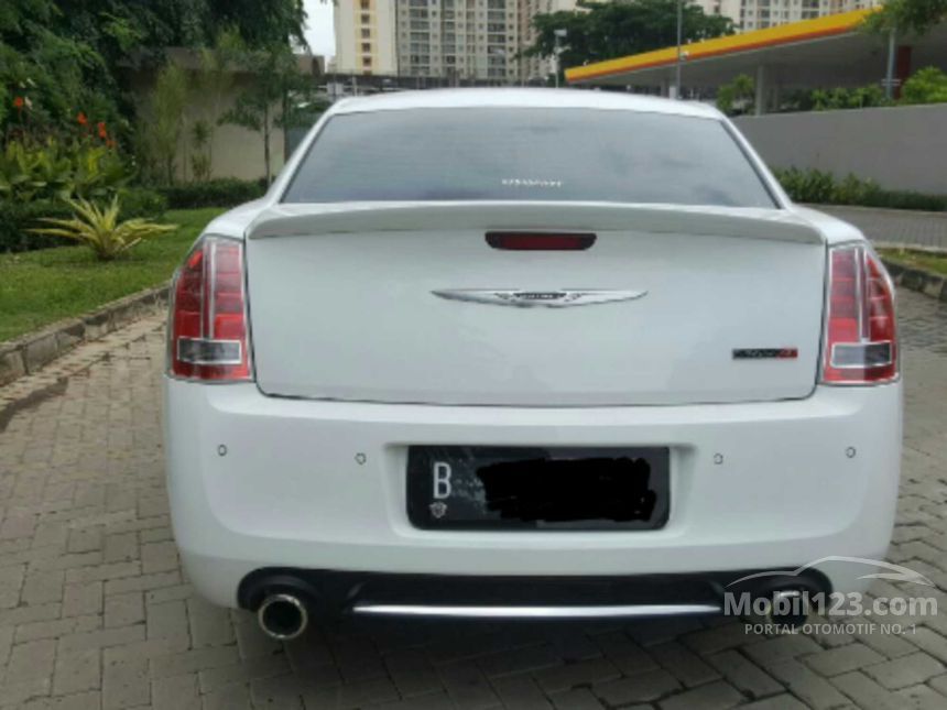 Jual Mobil Chrysler 300C 2013 SRT8 6.4 di DKI Jakarta Automatic Sedan ...