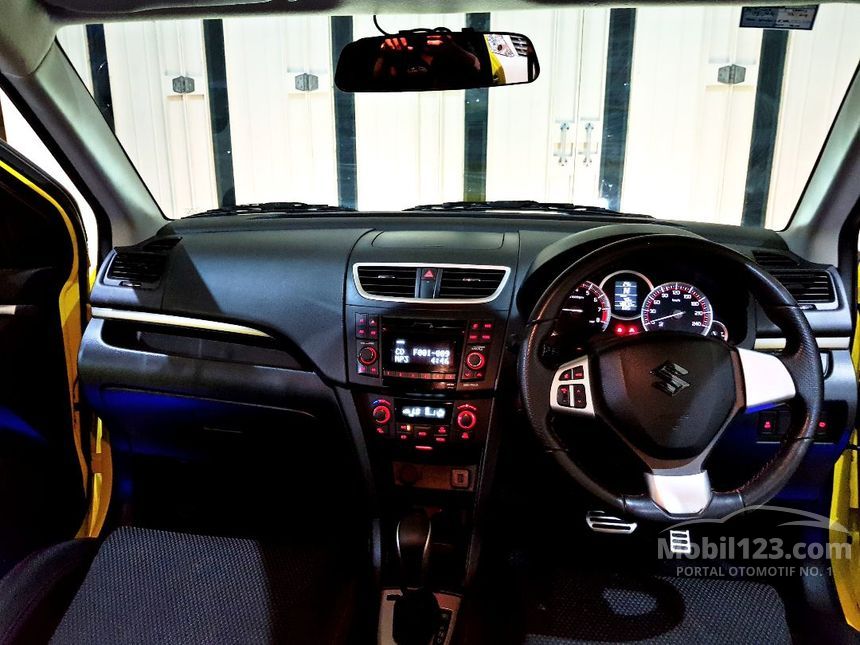 Jual Mobil Suzuki Swift 2014 SPORT 1.6 di Jawa Timur Automatic ...