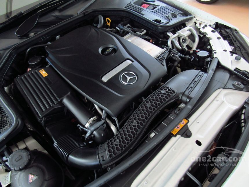 Mercedes-Benz C250 2016 W205 (ปี 14-19) AMG Dynamic 2.0 เกียร์อัตโนมัติ ...