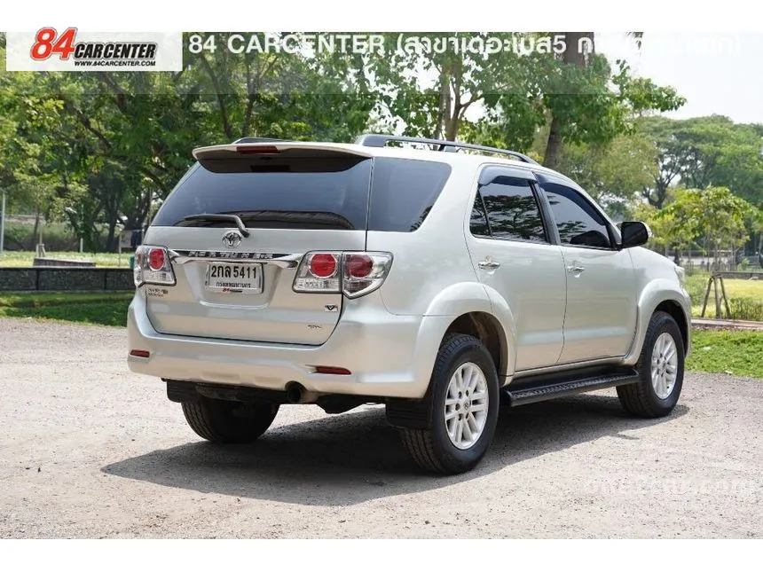 2013 Toyota Fortuner 3.0 (ปี 12-15) V 4WD SUV AT for sale on One2car