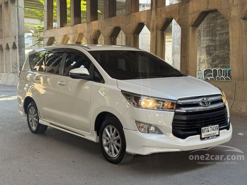 2019 Toyota INNOVA 2.8 (ปี 16-22) Crysta G Wagon for sale on One2car