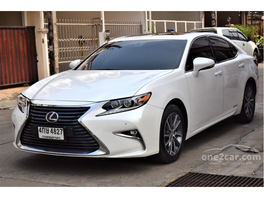 Lexus ES300h 2016 Luxury 2.5 in กรุงเทพและปริมณฑล Automatic Sedan สีขาว ...