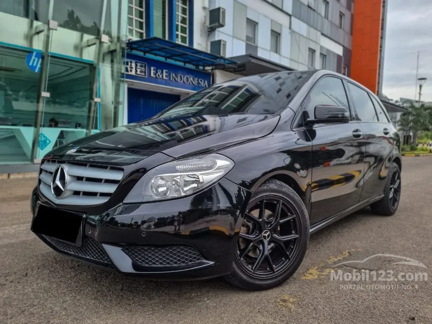 Jual Mobil Mercedes-Benz B200 2013 Urban 1.6 di DKI Jakarta Automatic ...