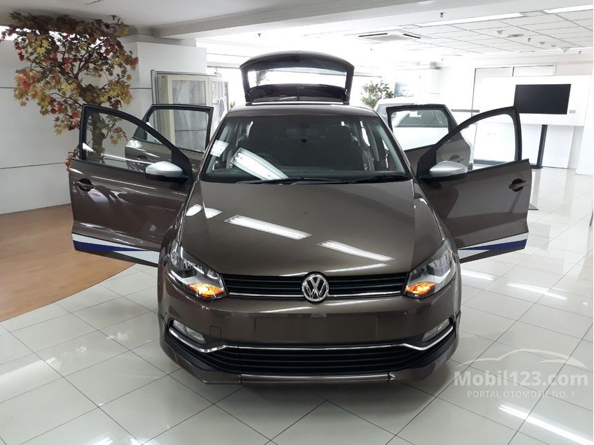 Jual Mobil Volkswagen Polo 2018 Highline TSI 1.2 di DKI Jakarta ...
