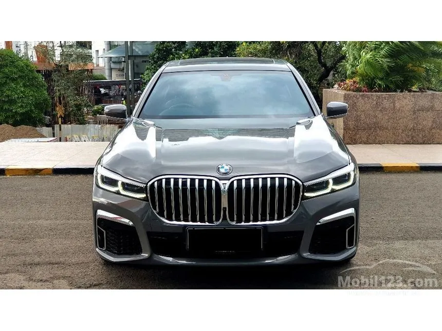 Jual Mobil BMW 730Li 2020 M Sport 2.0 di DKI Jakarta Automatic Sedan ...