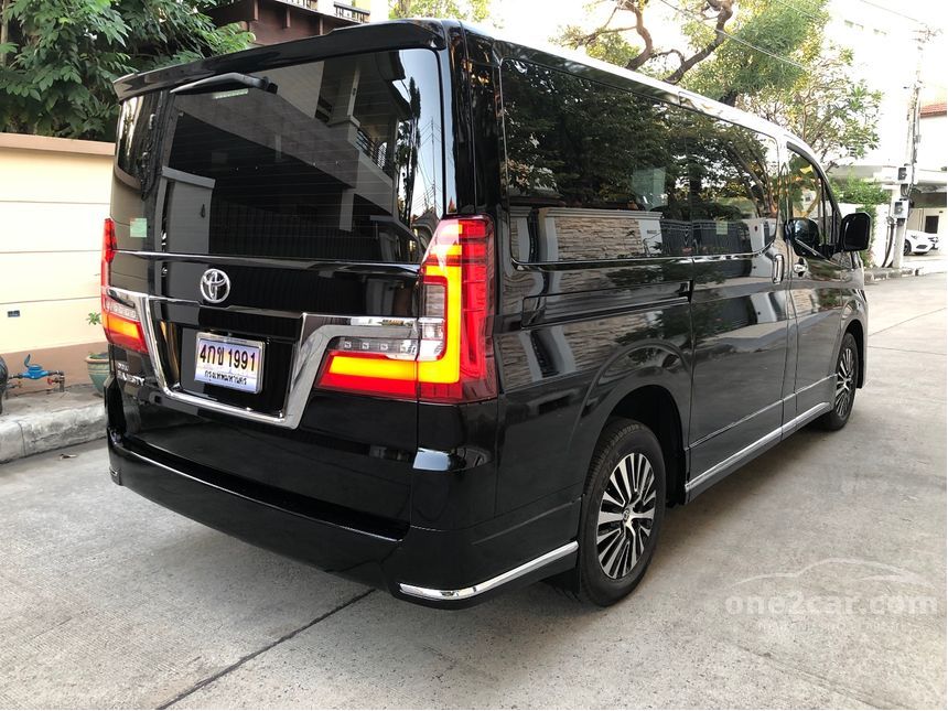 2020 Toyota Majesty 2.8 (ปี 19-30) Premium Van AT มือสอง One2car