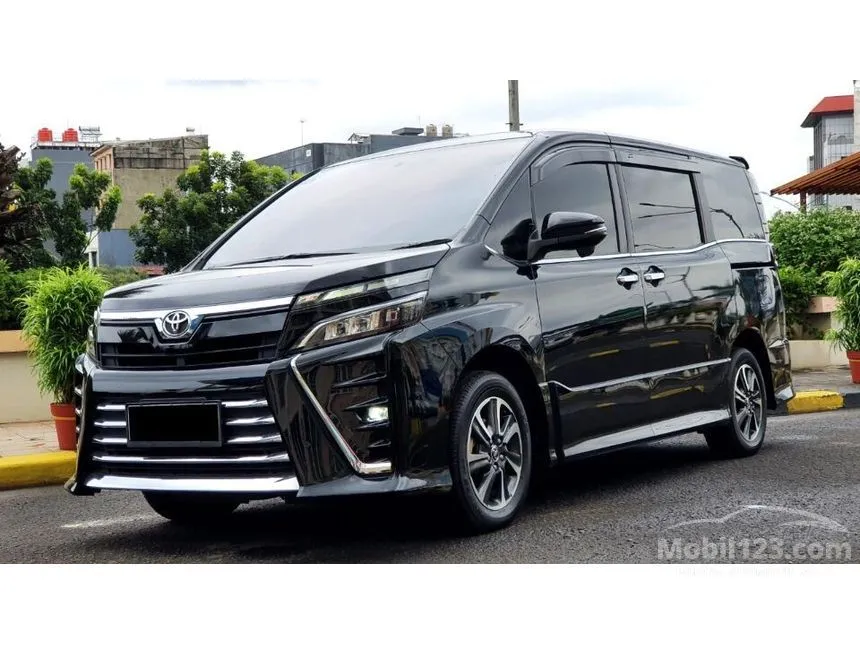 Jual Mobil Toyota Voxy 2020 2.0 di DKI Jakarta Automatic Wagon Hitam Rp ...