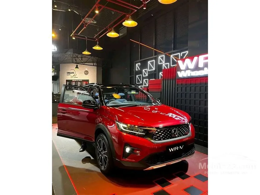 Jual Mobil Honda WR-V 2022 RS 1.5 di DKI Jakarta Automatic Wagon Merah ...