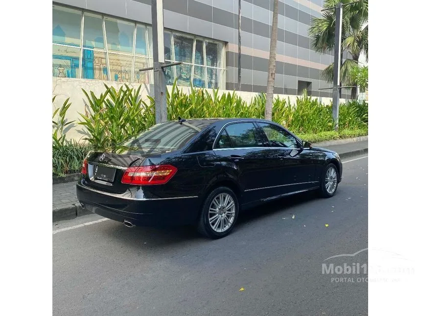 Jual Mobil Mercedes-Benz E300 2011 Elegance 3.0 di Jawa Timur Automatic ...