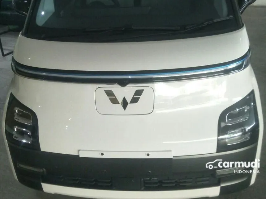 Wuling EV 2024 Air ev Long Range in DKI Jakarta Automatic Hatchback ...