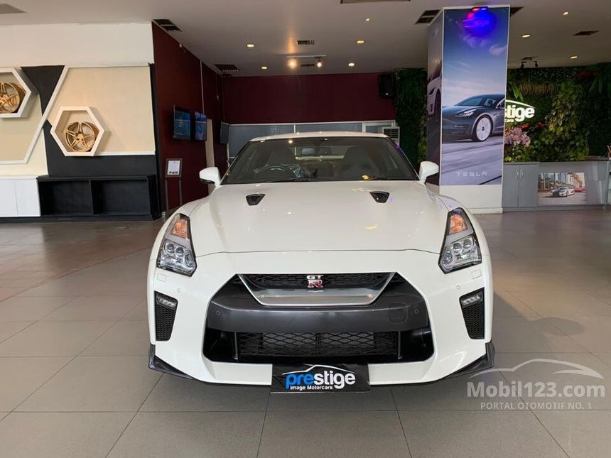 Jual Mobil Nissan GT-R 2019 3.8 di DKI Jakarta Automatic Coupe Putih Rp ...