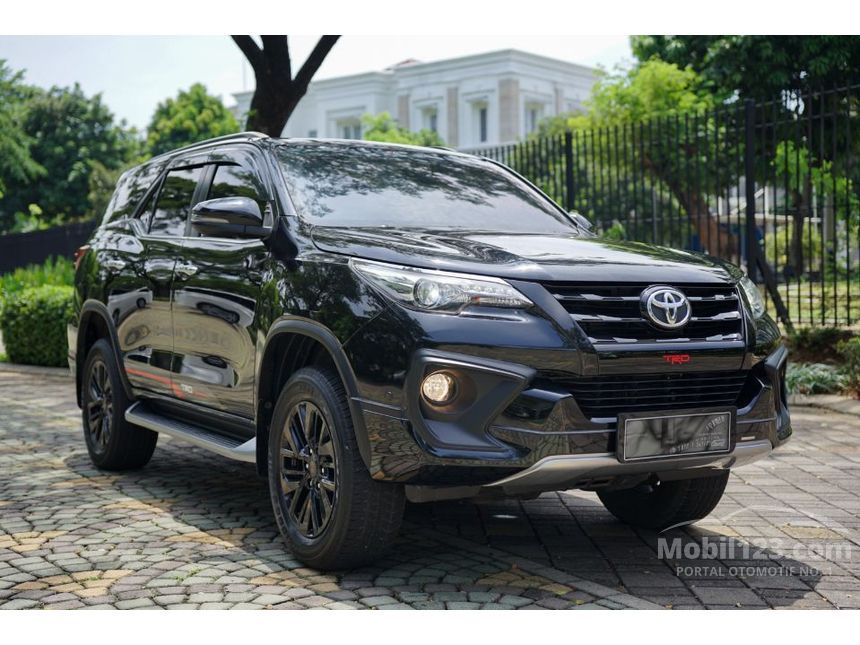 Jual Mobil Toyota Fortuner 2018 VRZ TRD 4X2 2.4 di DKI Jakarta Automatic SUV Hitam Rp 420.000. ...