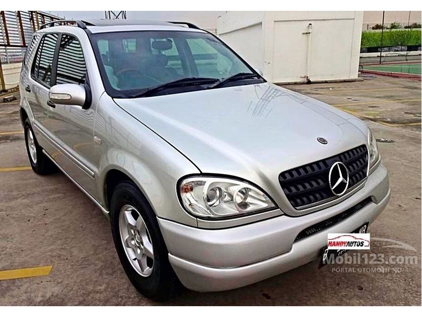 Jual Mobil Mercedes-Benz ML320 2000 W163 3.2 di DKI Jakarta Automatic ...