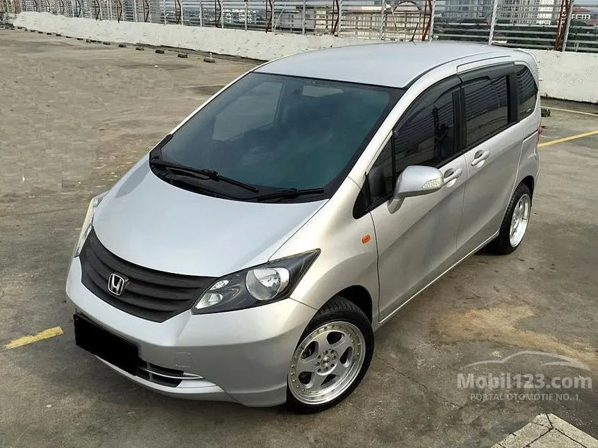 Jual Mobil Honda Freed 2010 1.5 1.5 di DKI Jakarta Automatic MPV Silver Rp 119.000.000 ...