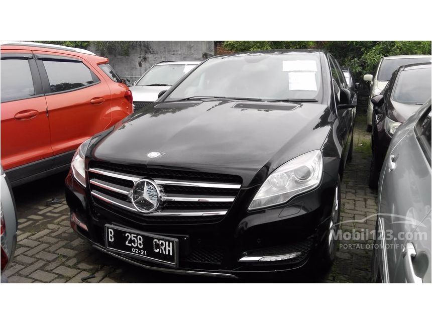 Jual Mobil Mercedes-Benz R300 L 2011 Family 3.0 di DKI Jakarta ...