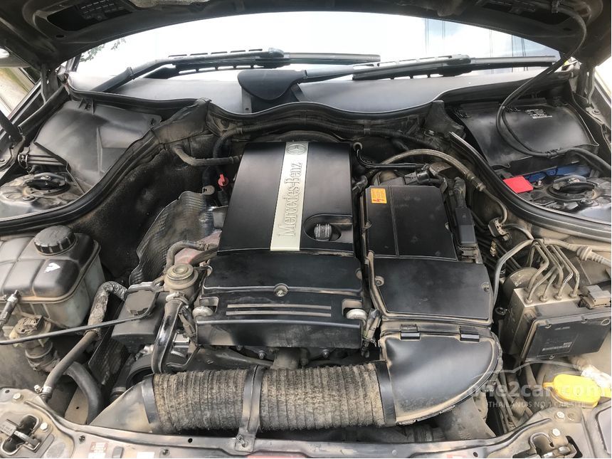 Mercedes-Benz C230 2006 Avantgarde Sports AMG 2.5 in กรุงเทพและปริมณฑล ...