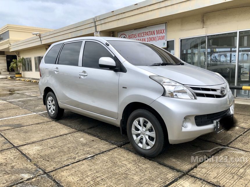 Jual Mobil Toyota Avanza 2015 E 1.3 di DKI Jakarta Automatic MPV Silver ...
