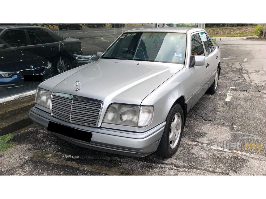 Mercedes-Benz E280 1995 Masterpiece 2.8 in Kuala Lumpur Automatic Sedan ...