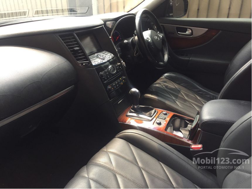 Jual Mobil Infiniti FX37 2011 S51 3.7 di DKI Jakarta Automatic SUV ...