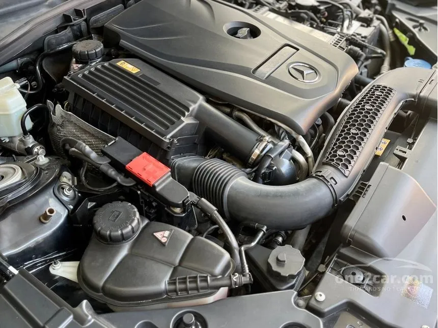 2015 Mercedes-Benz SLK200 2.0 R172 (ปี 11-16) 2.0 AMG Dynamic ...