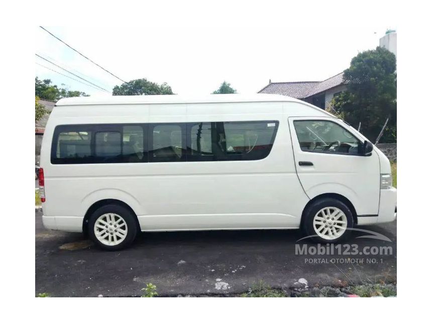 Jual Mobil Toyota Hiace 2017 High Grade Commuter 2.5 di DKI Jakarta ...