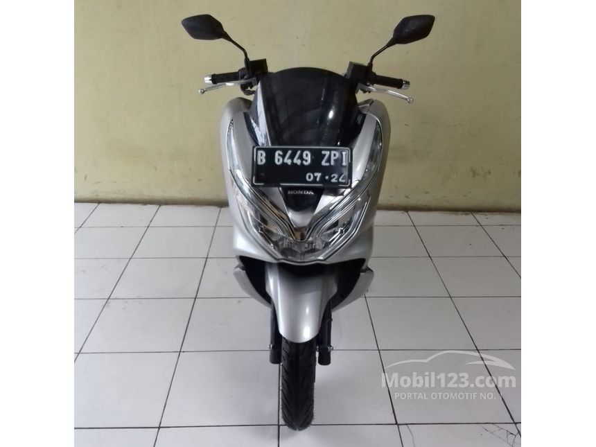Jual Motor Honda PCX 2019 0.2 di DKI Jakarta Automatic Others Silver Rp ...