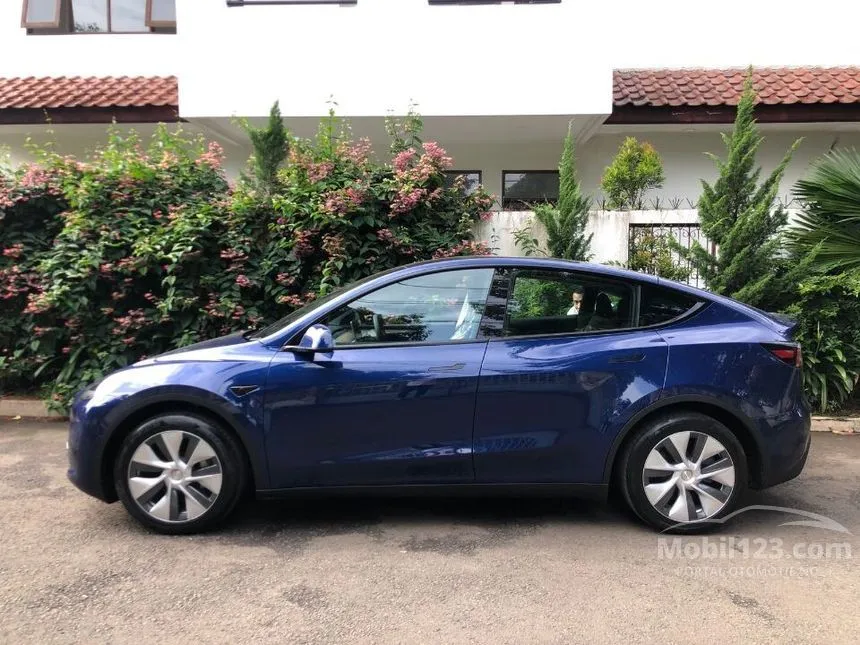 Jual Mobil Tesla Model Y 2022 Standard Range di DKI Jakarta Automatic ...