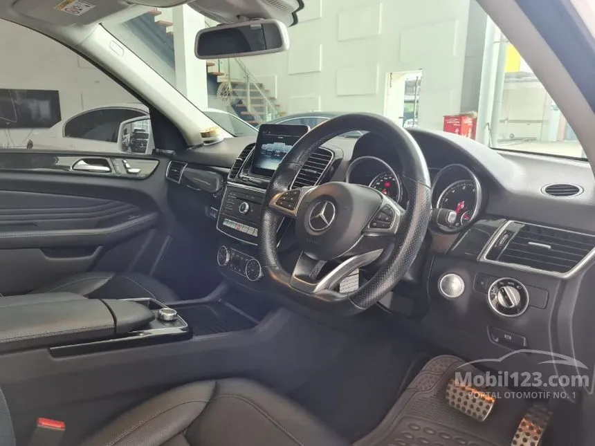 Jual Mobil Mercedes-Benz GLE400 2018 4MATIC AMG 3.0 di DKI Jakarta ...