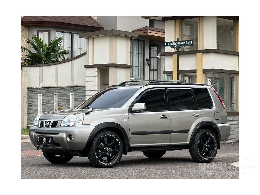 Jual Mobil Nissan X-Trail 2008 STT 2.5 di Jawa Barat Automatic SUV Abu ...