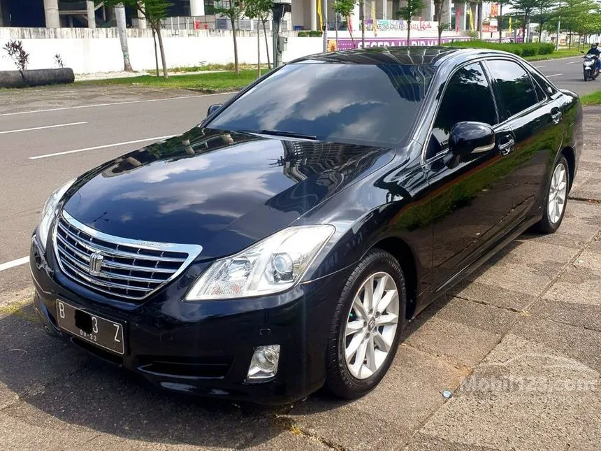 Jual Mobil Toyota Crown 2008 Royal Saloon Standard 3.0 di DKI Jakarta ...