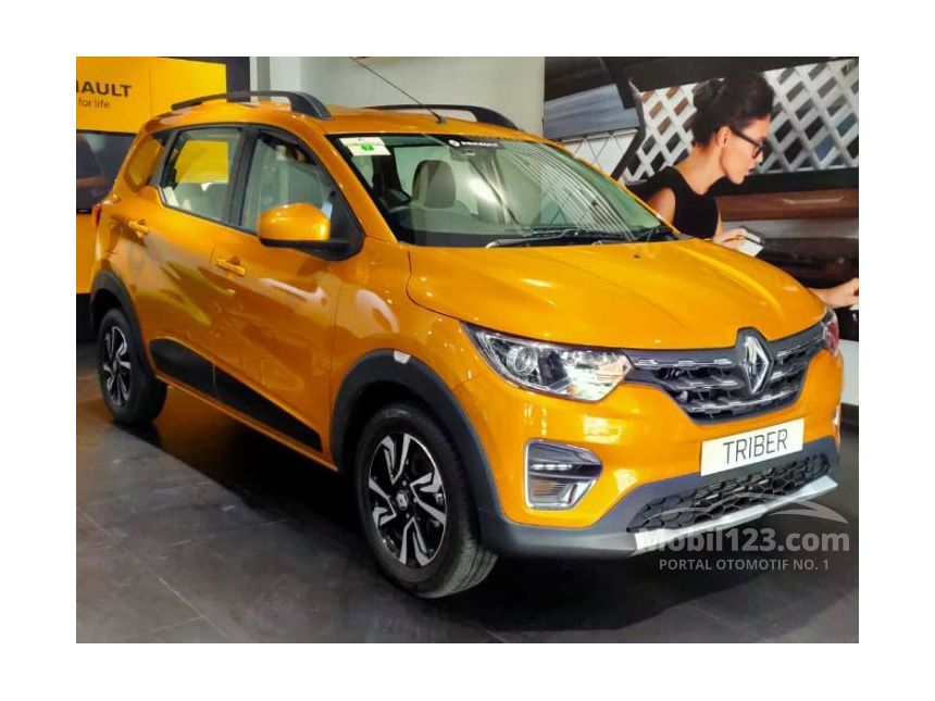 Jual Mobil Renault Triber 2020 RXT 1.0 di Jawa Barat Manual Wagon ...