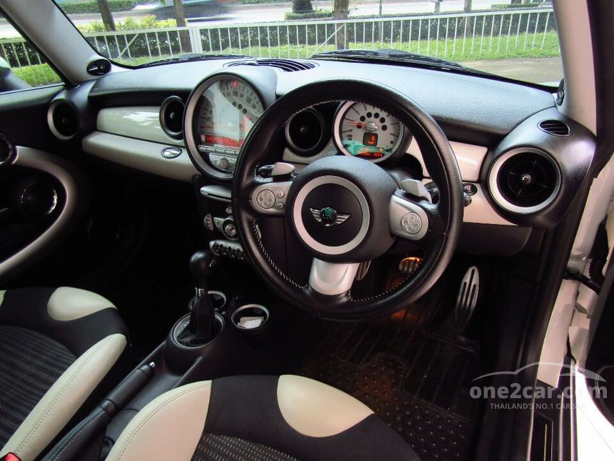 Mini Cooper 2010 R56 S 50 Camden 1.6 เกียร์อัตโนมัติ สีเงิน | One2car ...