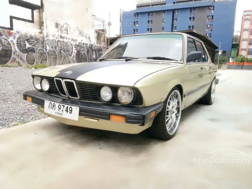 1985 BMW 520 2.0 E12 (ปี 72-84) Sedan for sale on One2car