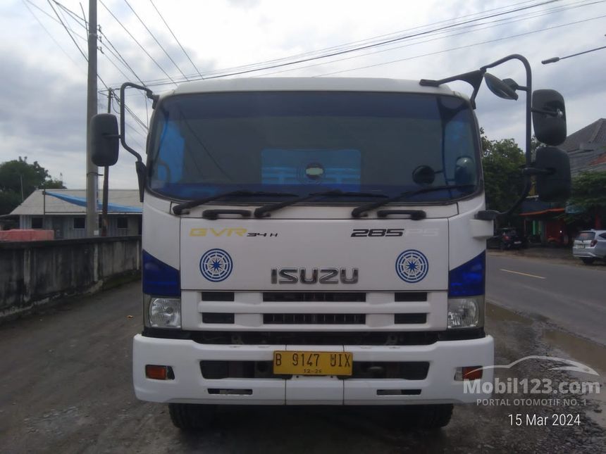 Jual Mobil Isuzu Giga 2016 7.8 di Jawa Barat Manual Trucks Putih Rp 1 ...