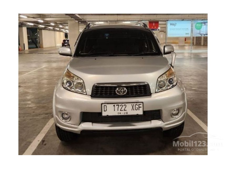 Jual Mobil Toyota Rush 2013 G 1.5 di Jawa Barat Automatic SUV Silver Rp ...