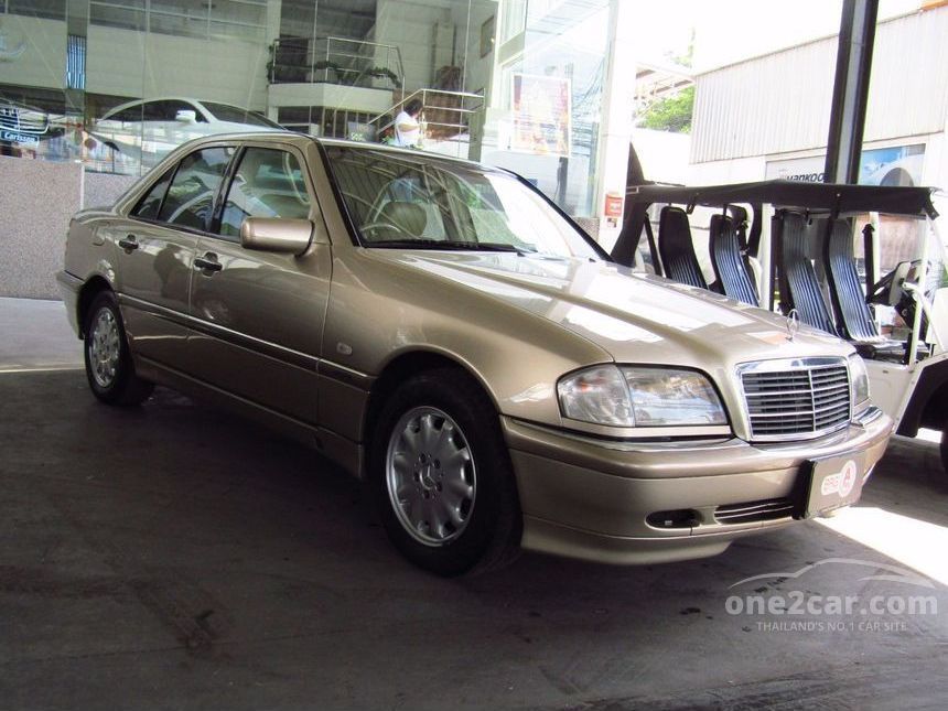 Mercedes-Benz C240 2001 2.4 in กรุงเทพและปริมณฑล Automatic Sedan สีทอง ...
