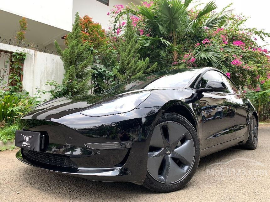 Jual Mobil Tesla Model 3 2020 Standard Range Plus di DKI Jakarta ...