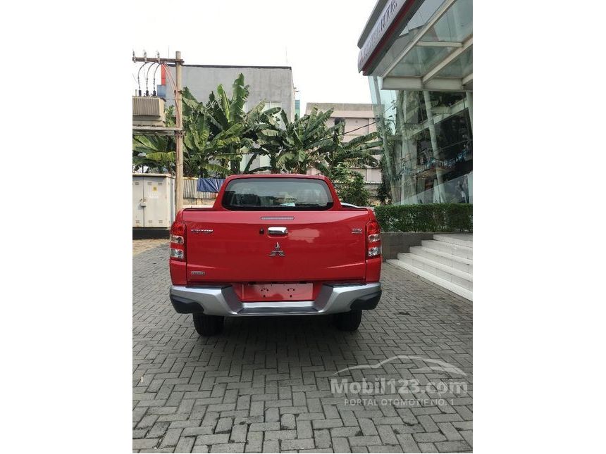 Jual Mobil Mitsubishi Triton 2017 EXCEED 2.5 di DKI Jakarta Manual Pick ...