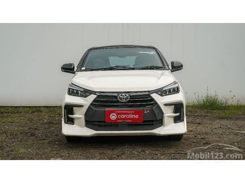 Jual Mobil Toyota Agya 2023 GR Sport (2 Tone) 1.2 di DKI Jakarta ...