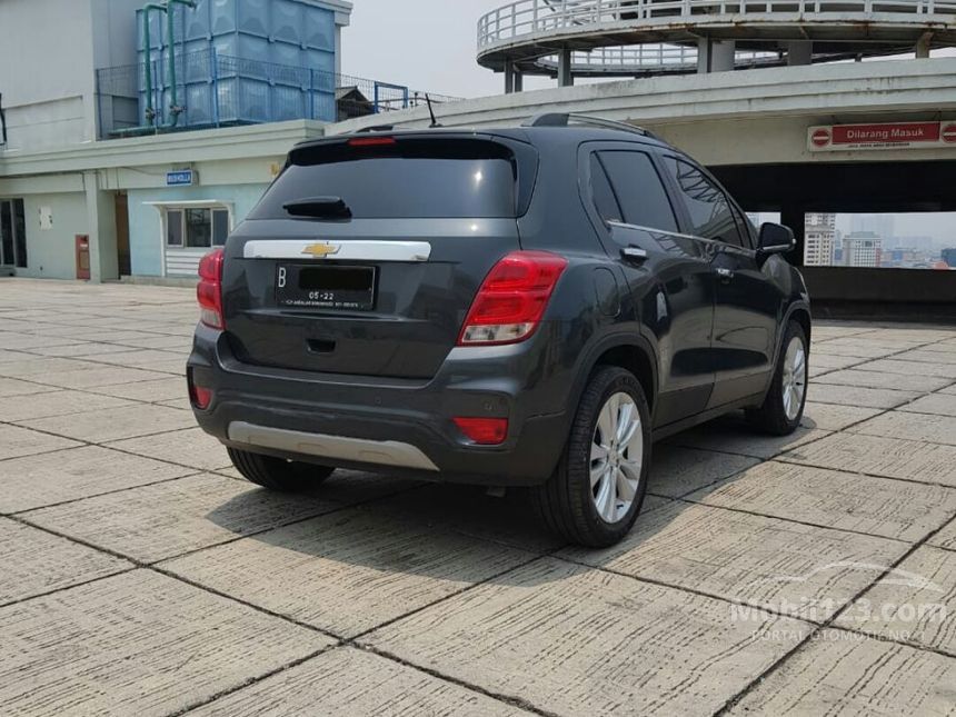 Jual Mobil Chevrolet Trax 2017 LTZ 1.4 di DKI Jakarta Automatic SUV Abu ...