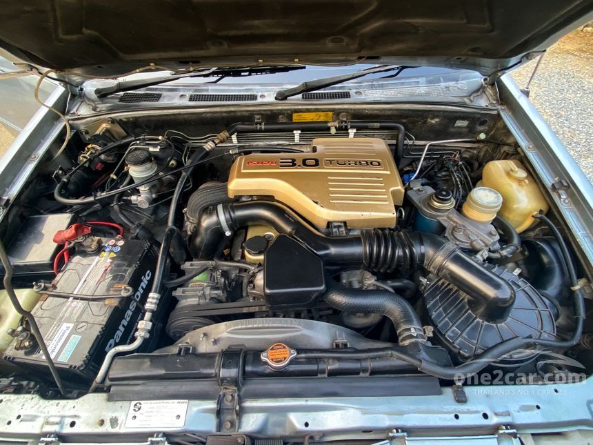 Isuzu Vega 2003 (ปี 97-03) 3.0 เกียร์อัตโนมัติ สีเงิน | One2car.com ...