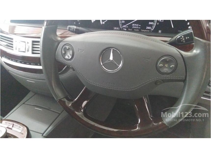 Jual Mobil Mercedes-Benz S500 L 2006 W221 5.5 di DKI Jakarta Automatic ...
