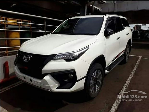 Fortuner - Toyota Murah - 6.563 mobil dijual di Indonesia - Mobil123