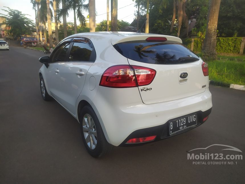 Jual Mobil KIA Rio 2013 1.4 di DKI Jakarta Automatic Hatchback Putih Rp ...