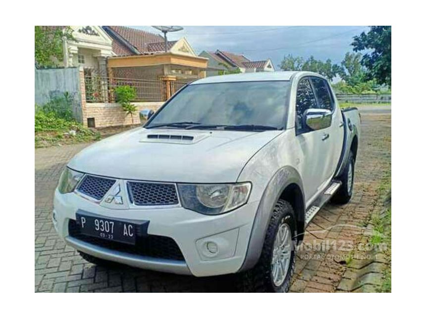 Jual Mobil Mitsubishi Strada Triton 2014 GLS 2.5 di Jawa Timur Manual ...
