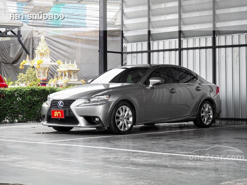2016 Lexus IS300h 2.5 (ปี 13-23) Luxury Sedan มือสอง One2car