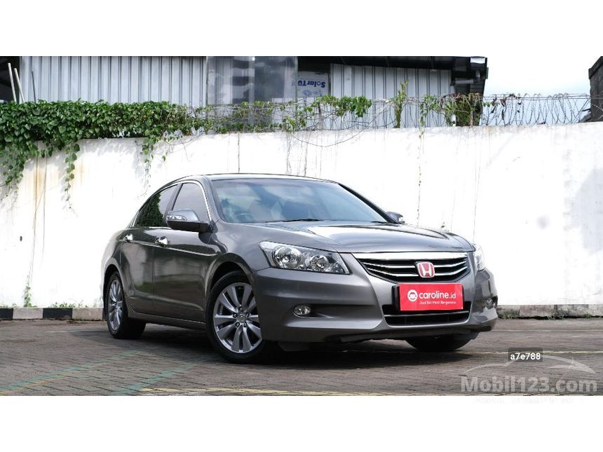 Jual Mobil Honda Accord 2011 VTi 2.4 di Banten Automatic Sedan Abu-abu ...